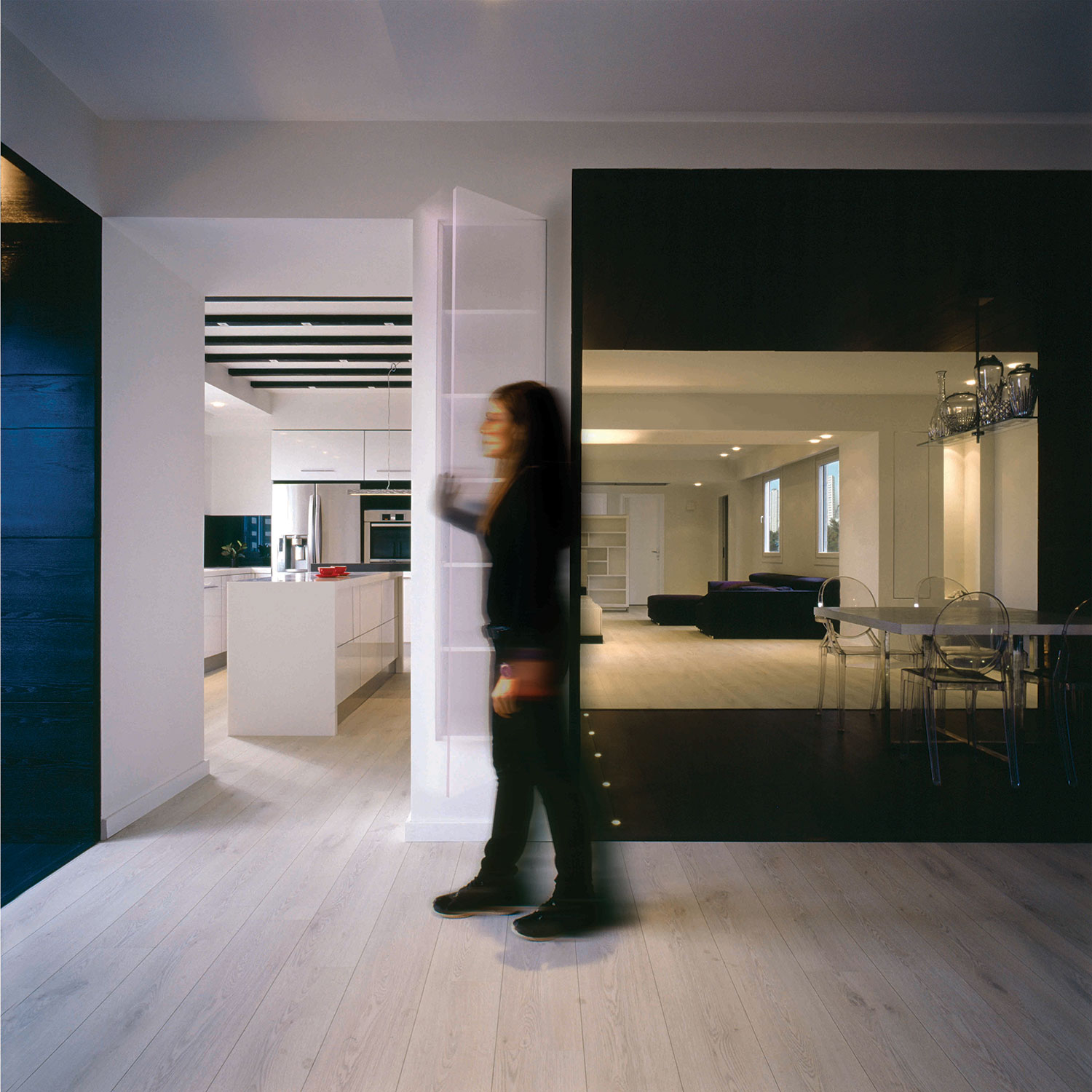 Amid ll – Persian Garden Studio